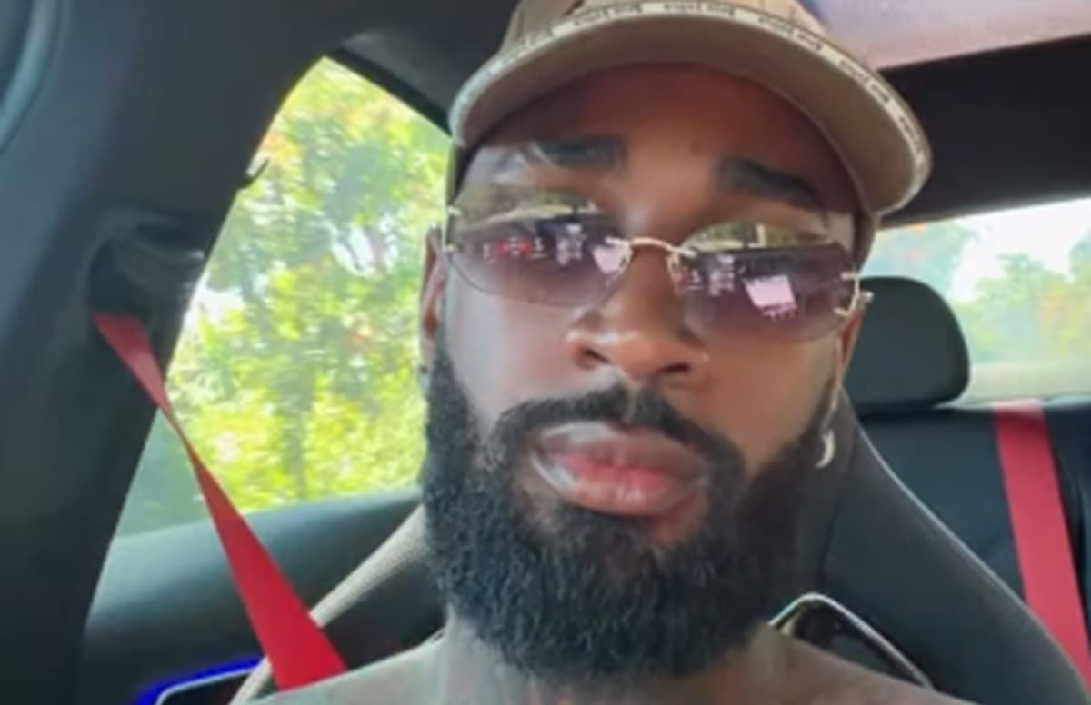 Gerson posta foto com 'carro rubro-negro' em forte calor no Rio - MundoBola